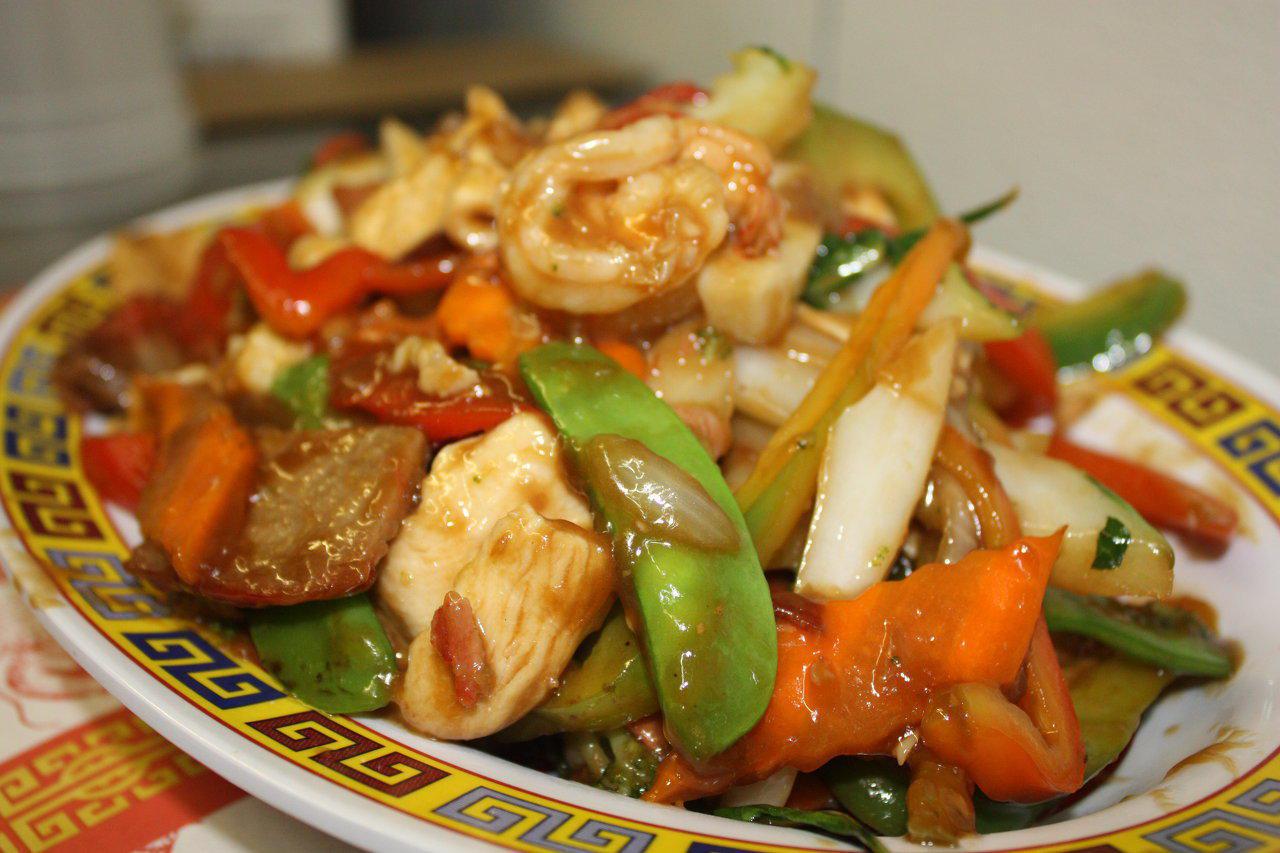 Pollo con Verduras Especial